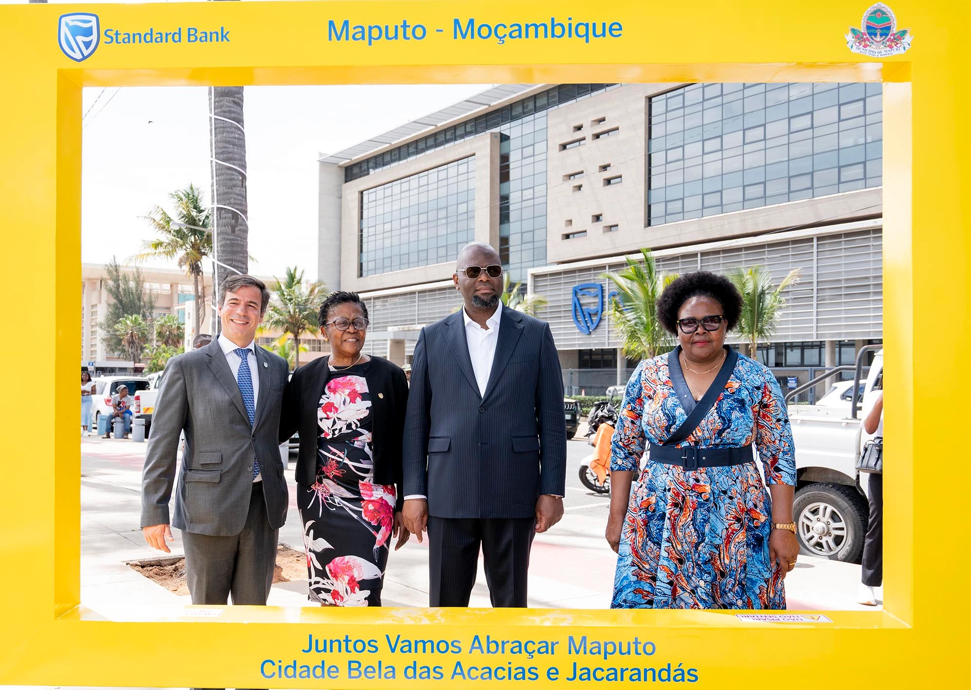 Standard Bank e Conselho Municipal de Maputo requalificam Avenida 10 de ...